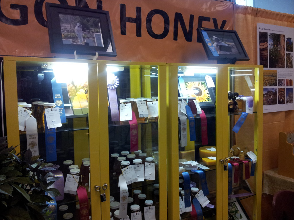 Oregon State Fair Booth 2015 – Portland Urban Beekeepers